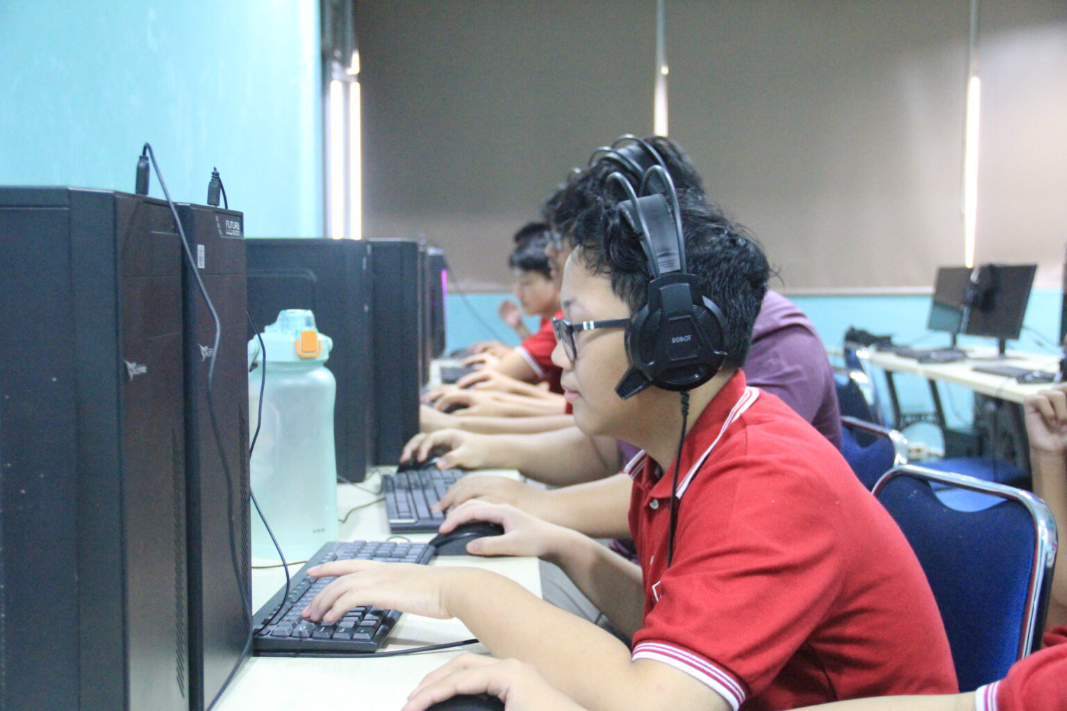 The Impact of Online Gaming on Student Academic Performance - PRIBADI ...